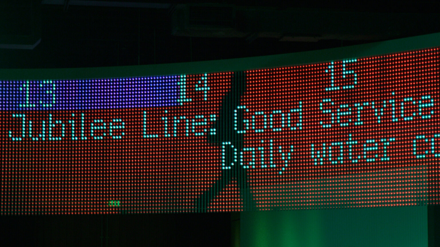 LDN24 – THE LIGHT SURGEONS